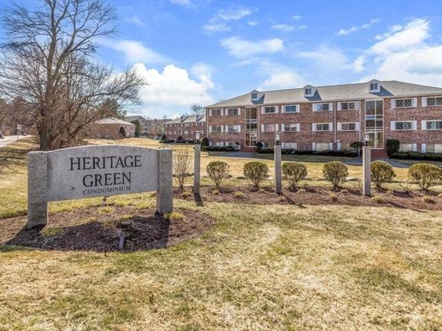 30 Fernview Ave Apt 4, North Andover, MA 01845