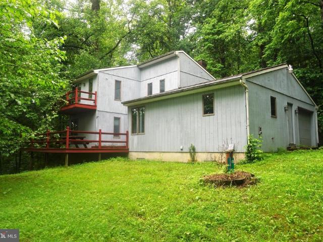 30 Fitzhugh Lane