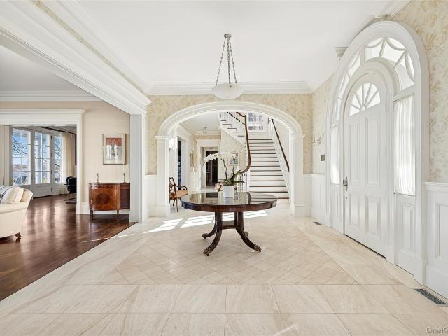 30 Forest Drive