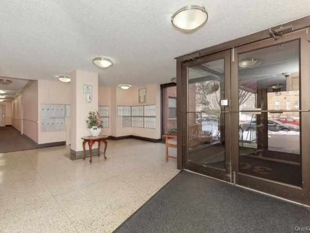 30 Fleetwood Avenue 5G