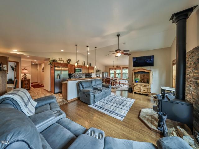 30 Gcr 4451, Grand Lake, CO 80447 | MLS #26 427