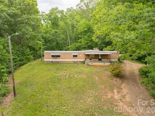 30 Gertrude Ln, Candler, NC 28715