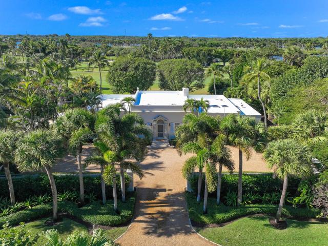 30 Gomez Rd, Jupiter Island, FL 33455 | MLS #B26002 | Compass