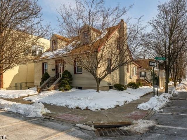 30 Gold St, North Arlington, NJ 07031