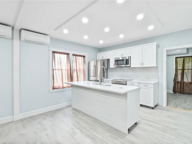 30 Greenville Ave, North Providence, RI 02911 | MLS #1408 | Compass
