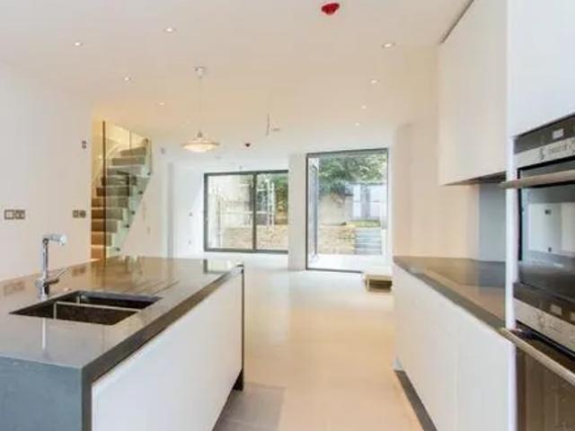 30 Hamilton Gardens, London, NW8 9PU, United Kingdom | 5 bed house for rent #137018733 | Rentberry