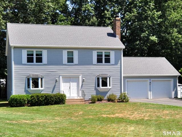 30 Hampden Pl, Windsor, CT 06095