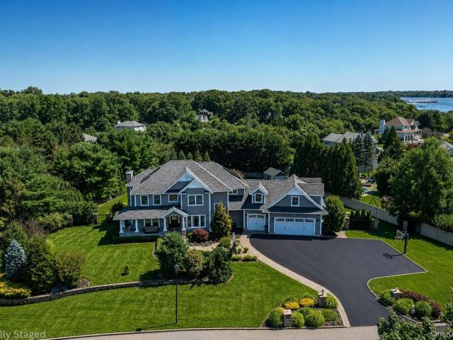 30 Hampton Drive