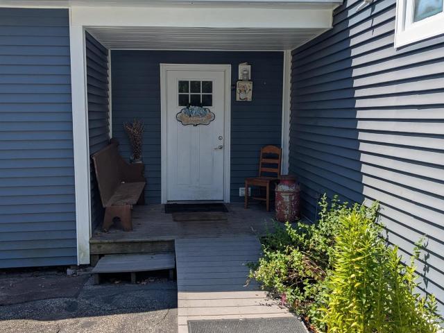 30 Hannah Dustin Drive
