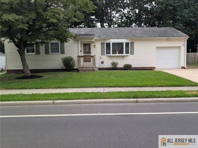 30 Half Acre Rd, Jamesburg, NJ 08831