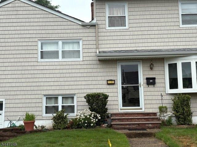 30 Harding Ave, Dumont, NJ 07628