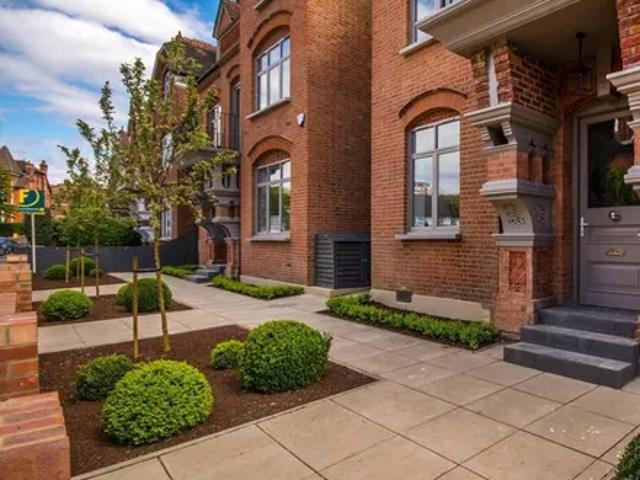30 Harold Road, London, SE19 3PL, United Kingdom | 3 bed apartment for rent #131370382 | Rentberry