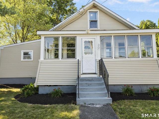 30 Homeside Ave, West Haven, CT 06516