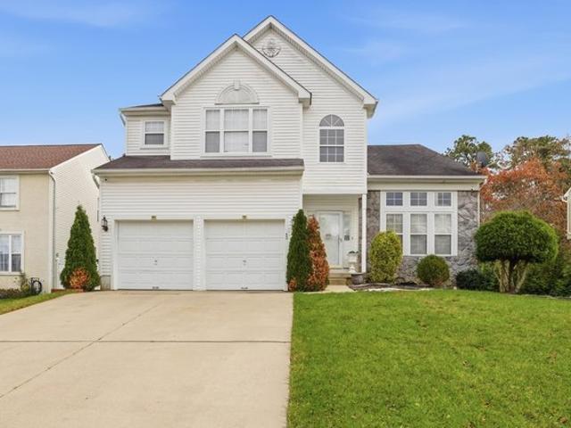 30 Imperial Dr, Egg Harbor Township, NJ 08234