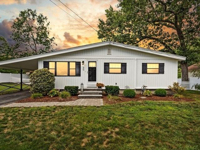 30 Jordan St, Chelmsford, MA 01863