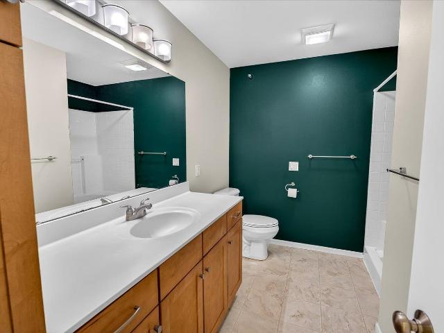 30 Keystone Way, Unit 22, Fitchburg, WI 53711 | MLS #2021