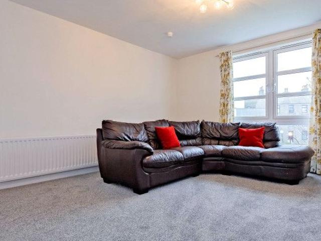 30 Kittybrewster Square, Aberdeen, AB25 3DB