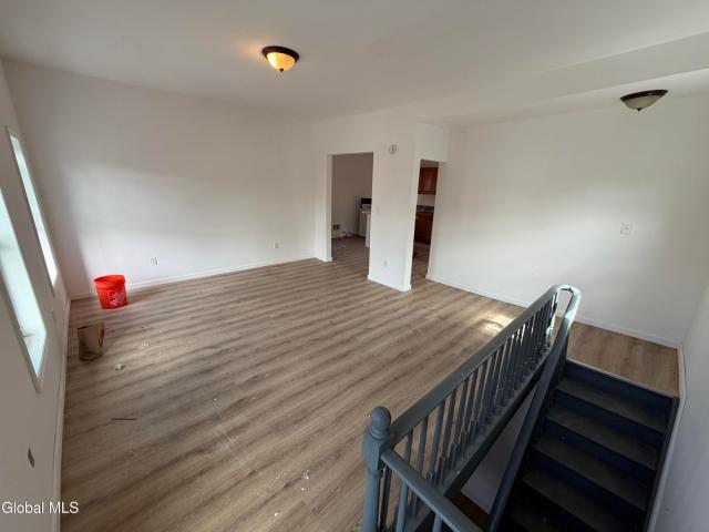 30 Kline Street Up #
