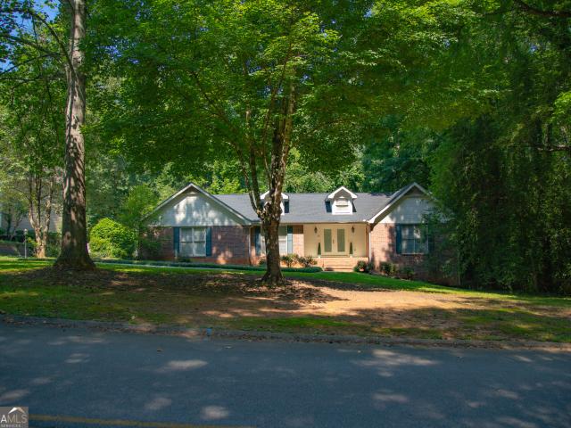 30 Laurelwood Circle