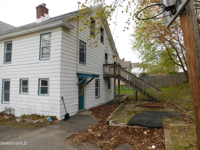30 Lenox Ave, Pittsfield, MA 01201 | MLS #249360 | Compass