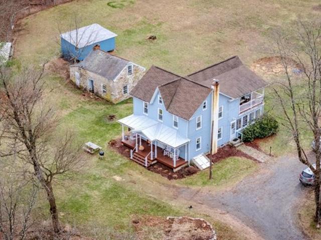 30 Lime Kiln Rd, Andreas, PA 18211