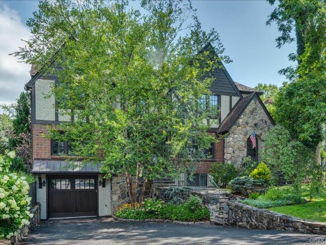 30 Lindbergh Ave, Rye, NY 10580 | MLS #962121 | Compass