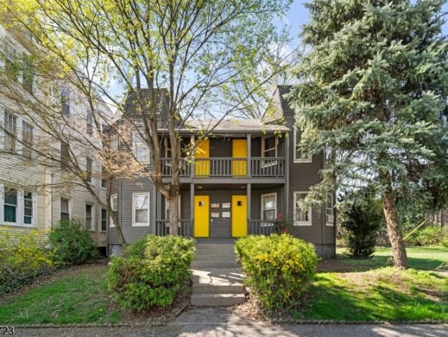 30 Lindsley Ave