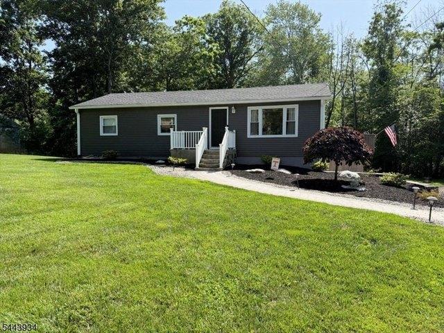 30 Longbridge Rd, Frankford Township, NJ 07826