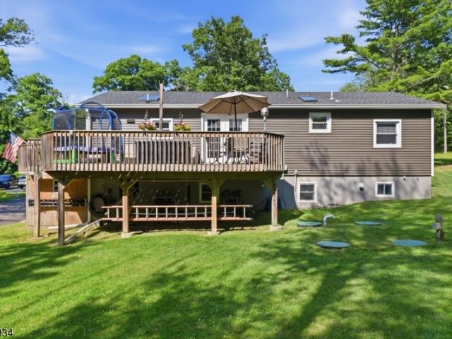 30 Longbridge Rd