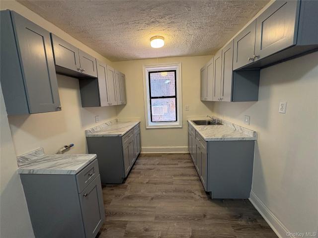 30 Locust Hill Avenue 6K