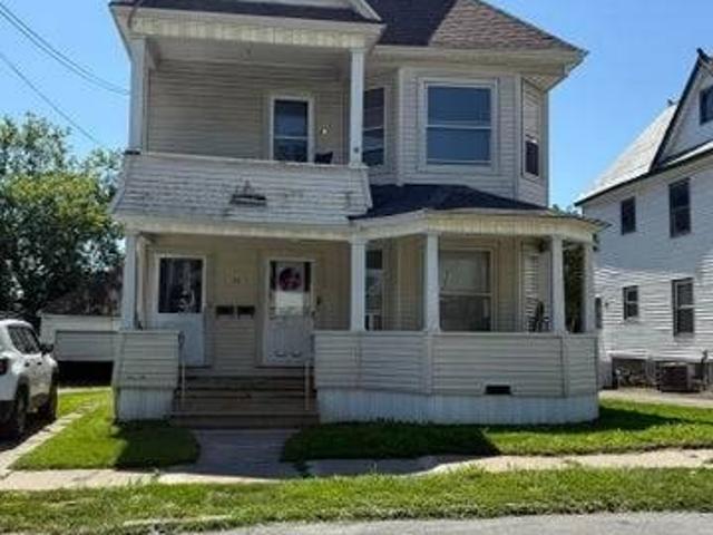 30 McClellan Ave, Amsterdam, NY 12010