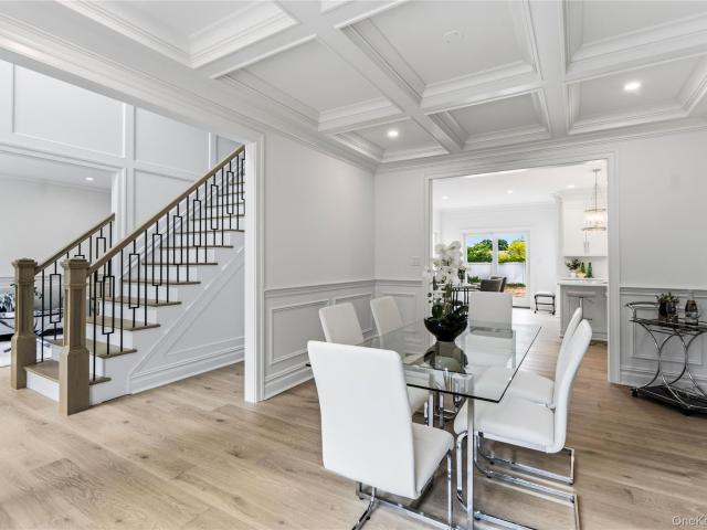 30 Main Parkway B
