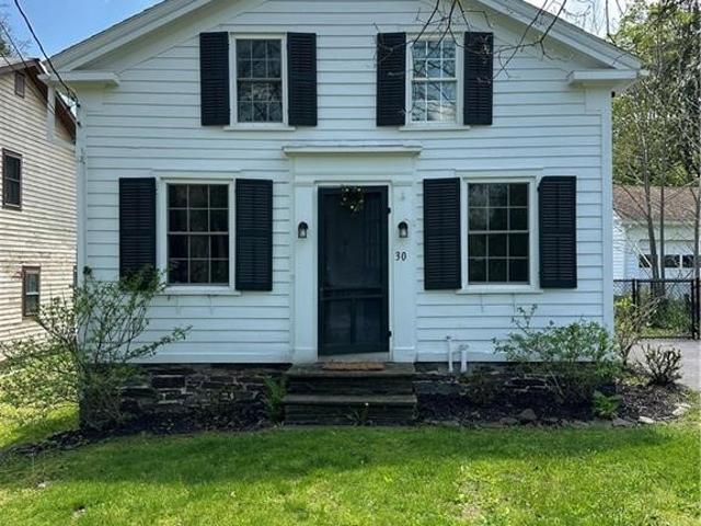 30 Maple Street