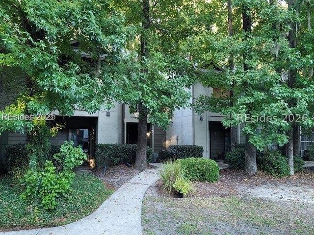 30 Mathews Dr Apt 214, Hilton Head Island, SC 29926