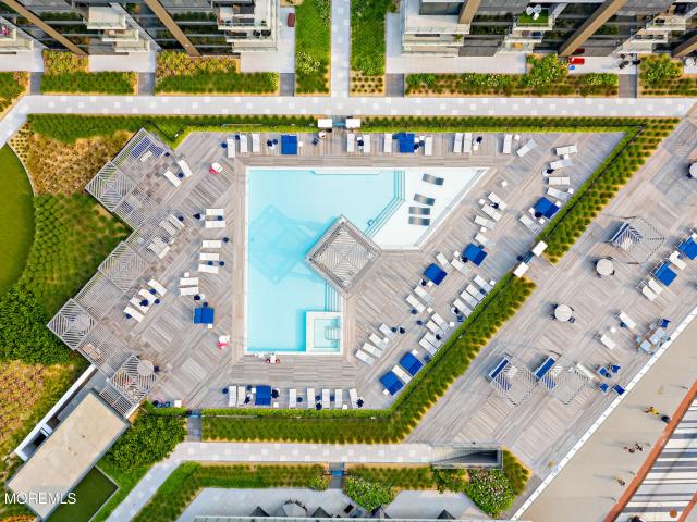 30 Melrose Terrace Unit 304