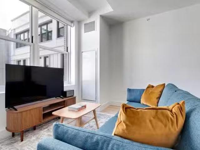 30 Morningside Drive, Morningside Heights 2 Bedroom 2 Bath