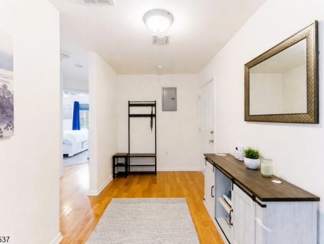30 Mountain Ave # 9B 8