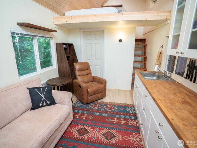 30 N Beacon Lane
