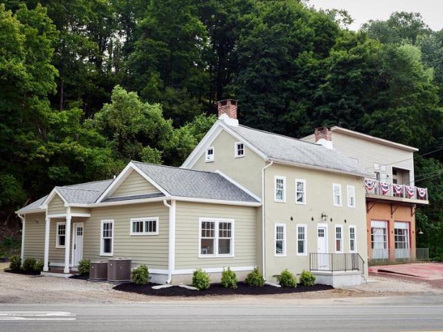 30 N Franklin Street