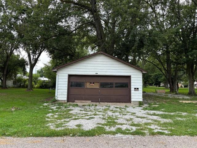 30 N Long Lane
