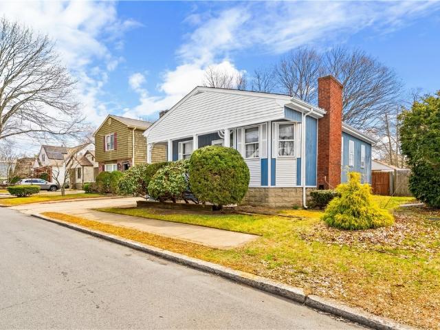 30 Naples Avenue