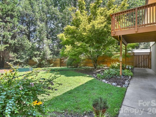 30 Nichols Hill Drive