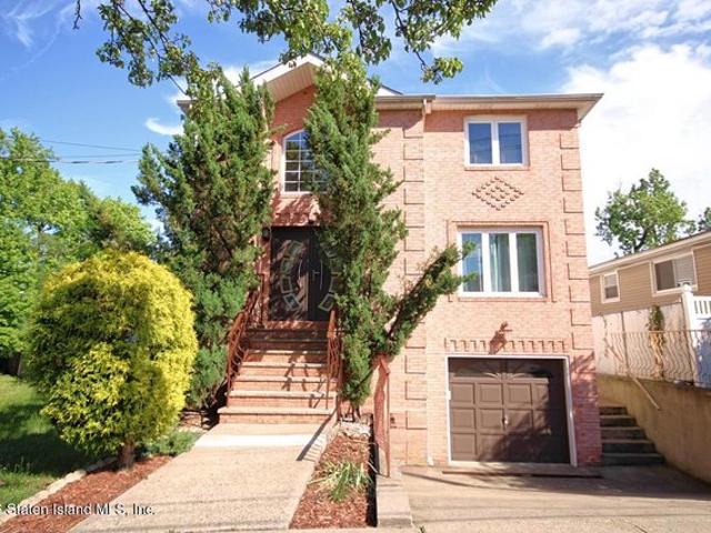 30 Oceanview Pl, Staten Island, NY 10308