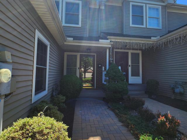 30 Oak Leaf Lane