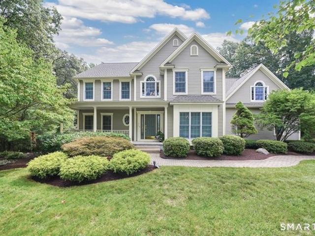30 Old Farms Rd, Suffield, CT 06093