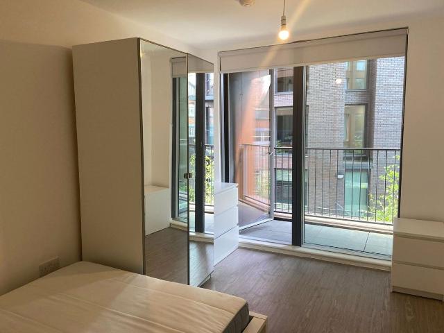 30 Oldfield Road, Salford M5, 1 bed flat to rent, £1,025 pcm | PrimeLocation