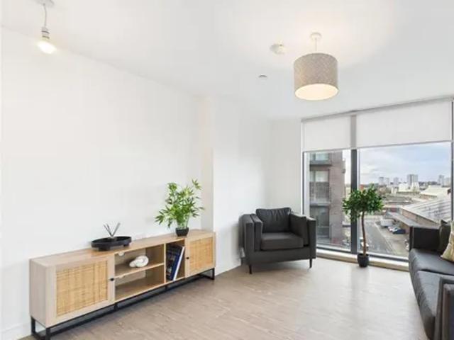 30 Oldfield Road, Salford, M5 4ZL, United Kingdom | 3 bed house for rent #167883971 | Rentberry