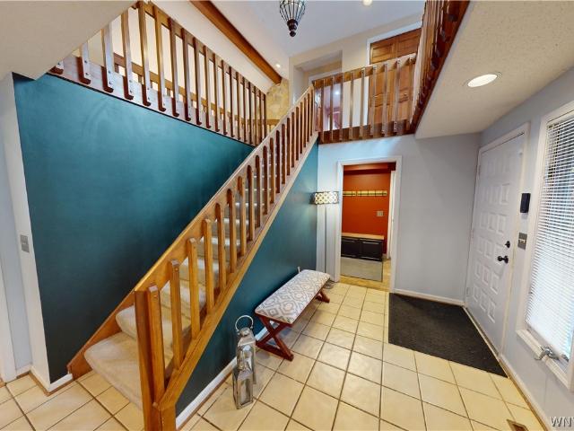 30 Opal Ct, Amherst, NY 14051 | MLS #B1671 | Compass