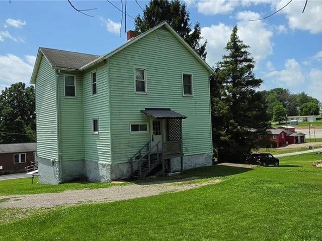 30 Orange St, Saltsburg, PA 15681