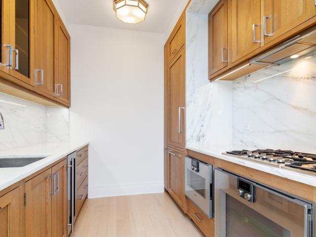 30 Park Place, Unit 62D